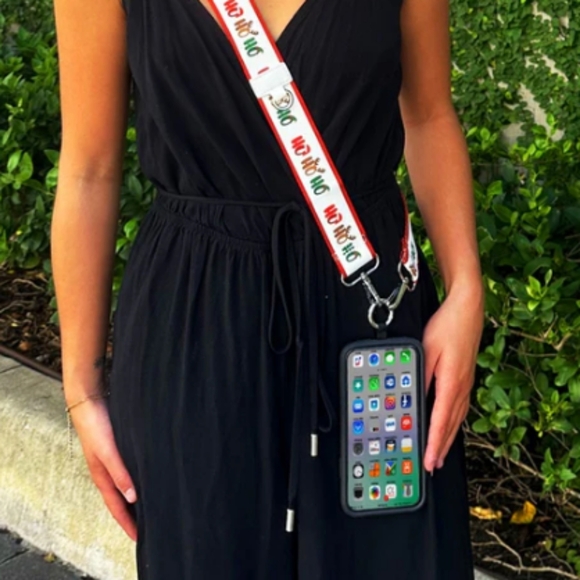 Holiday Fashion | Accessories | Nwt Holiday Phone Wristletho Ho Ho ...